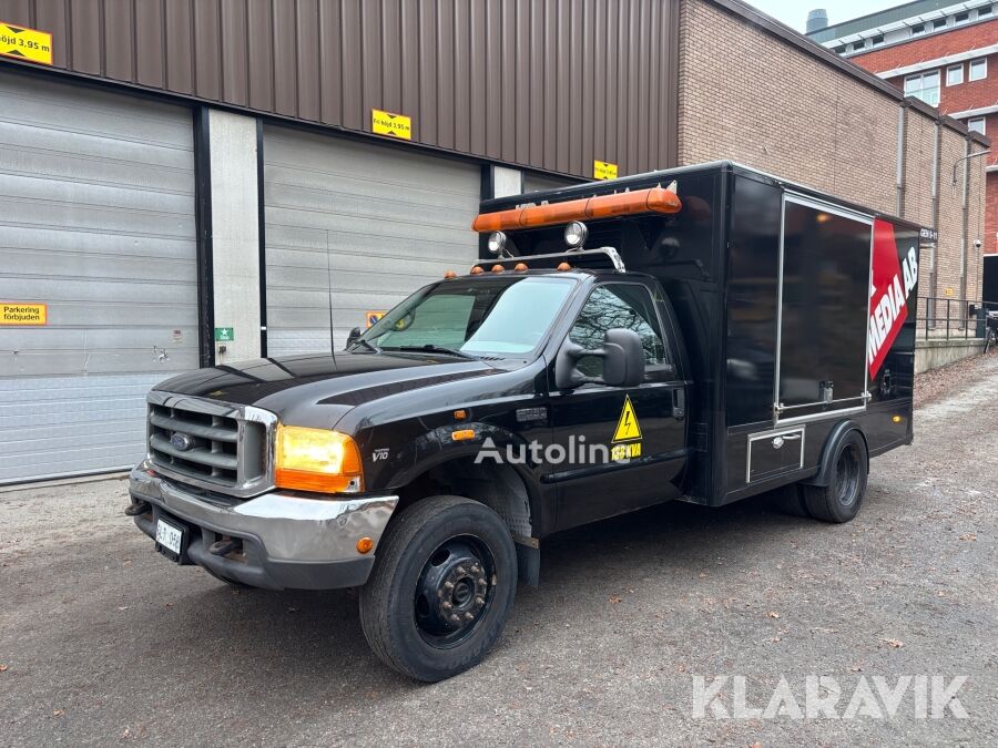 Prodaje se Ford F550 kamion furgon na aukciji