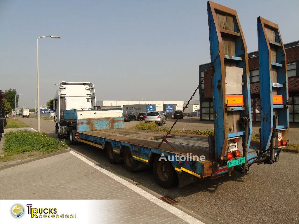 Mol + ramps + 3x axle + steering poluprikolica sa niskom platformom