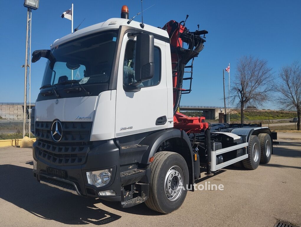Mercedes-Benz AROCS 26 45 kamion rol kiper