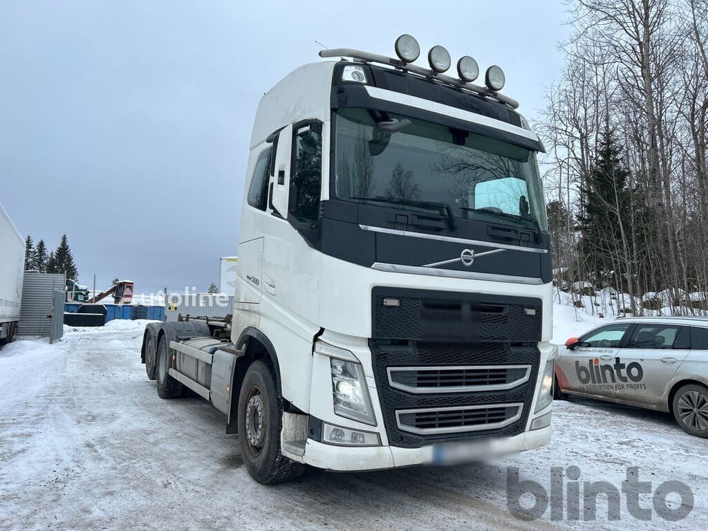Prodaje se Volvo FH rol kiper sa kukom na aukciji