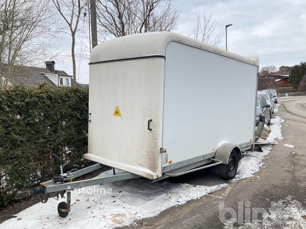 Prodaje se Thule CE100035R prikolicu furgon na aukciji