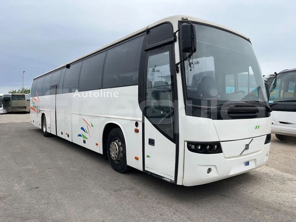 Volvo B12 turistički autobus