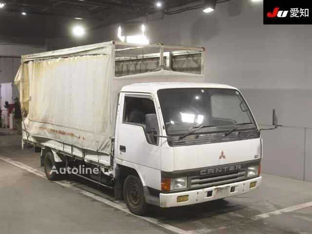 Mitsubishi CANTER kamion s ceradom