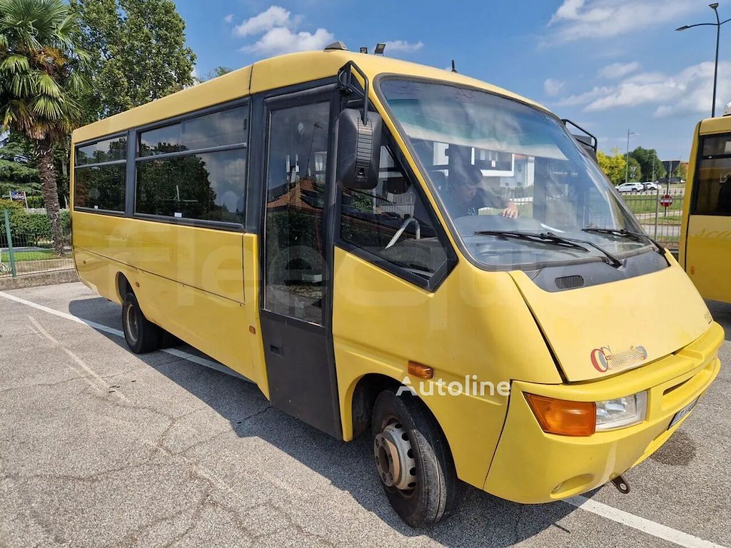 IVECO Cacciamali prigradski autobus