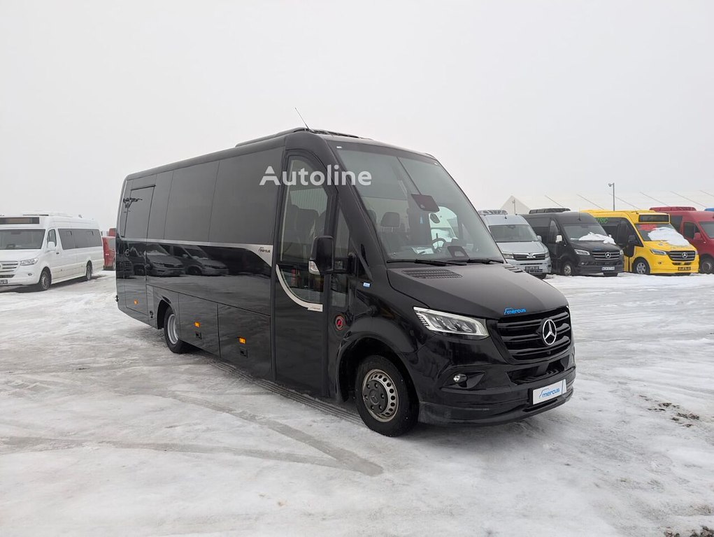 Novi Mercedes-Benz Sprinter 519 prigradski autobus