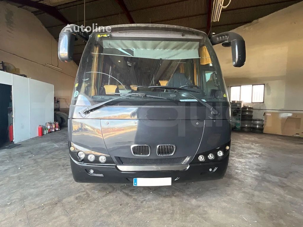 Prodaje se MAN 12.220 HOCL prigradski autobus na aukciji