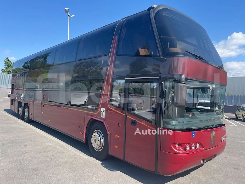 Neoplan 1122/3 dvospratni autobus