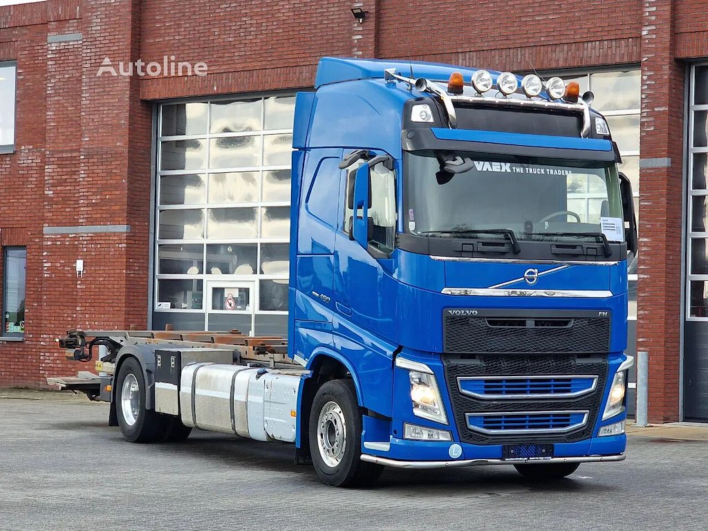 Volvo FH 13.460 Globetrotter 4x2 - BDF - Loadlift - 5.20 WB - Full air vozilo za prevoz kontejnera