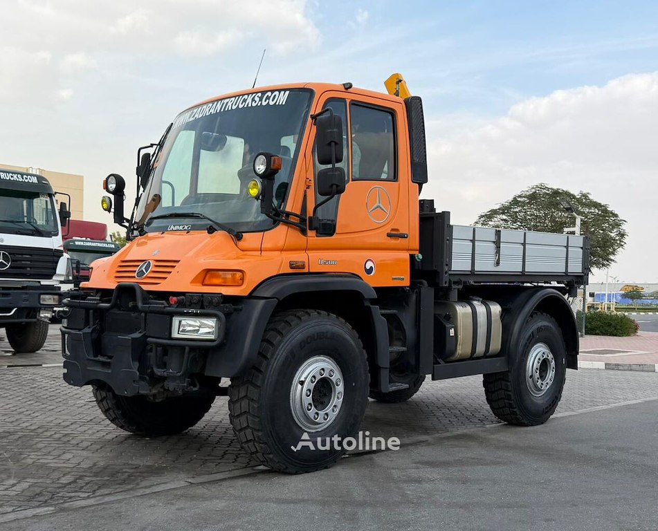 Mercedes-Benz Unimog univerzalna komunalna mašina