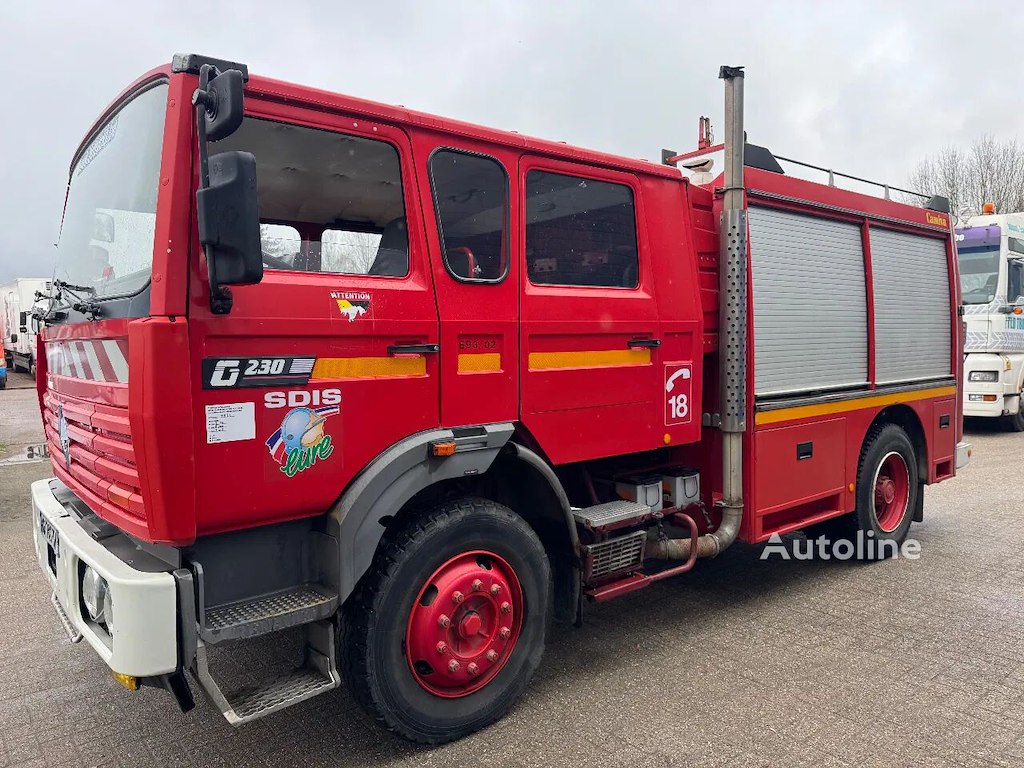 Renault G230 **FIRETRUCK-WATERTANK-PUMP** vatrogasno vozilo