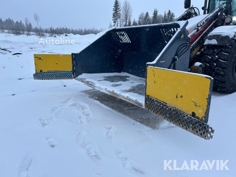 Prodaje se UFO KLS 3,5 m3 raonik za sneg na aukciji