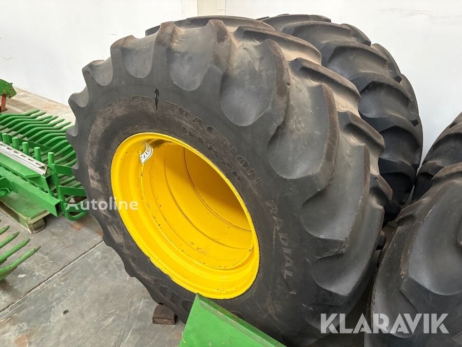 Prodaje se Goodyear DT820 točak na aukciji