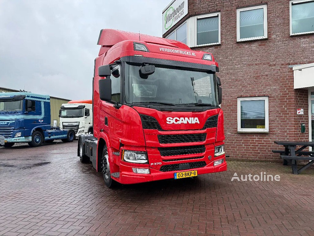 Scania P370 A4x2 NA Next Gen / Bed/ Fridge / 6 Cilnder / Top condition tegljač