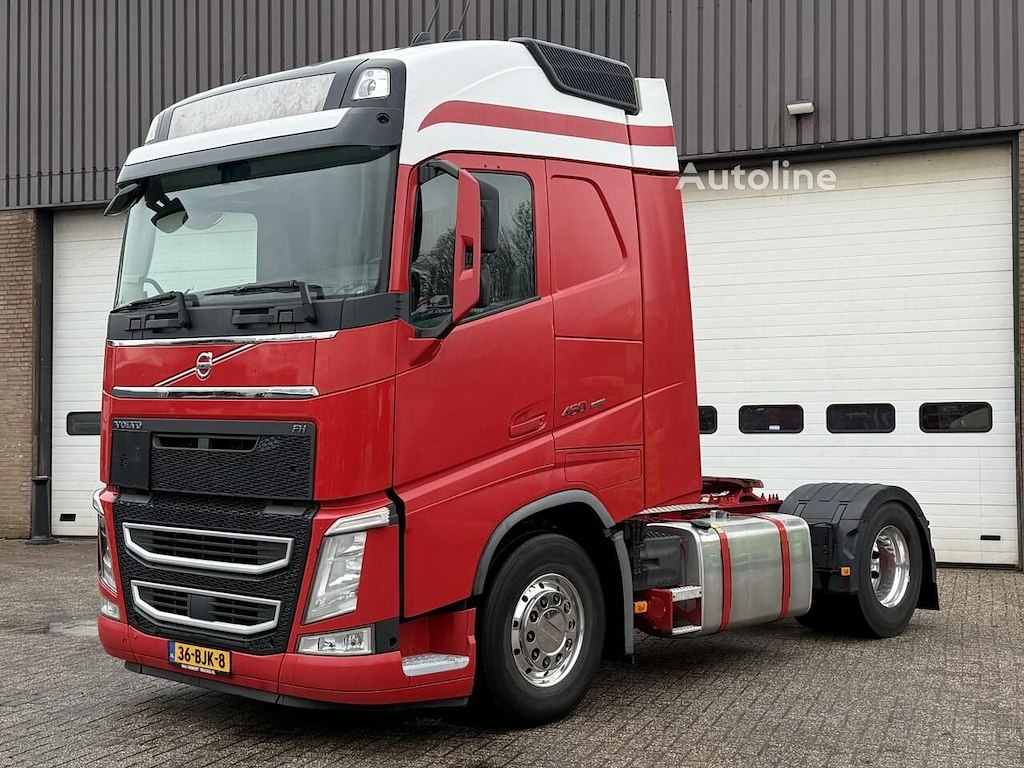 Volvo FH 460 / ADR EX/II + EX/III + FL + AT / PTO / I-Parkcool / New s tegljač