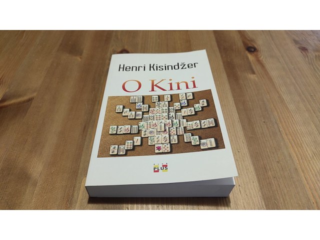 Henri Kisindžer, O Kini (meki povez)