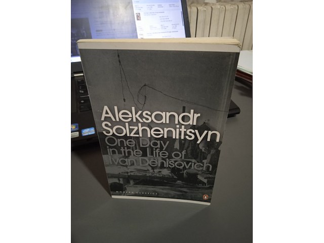 Aleksandr Solzhenitsyn-One day in the life of Ivan Deni