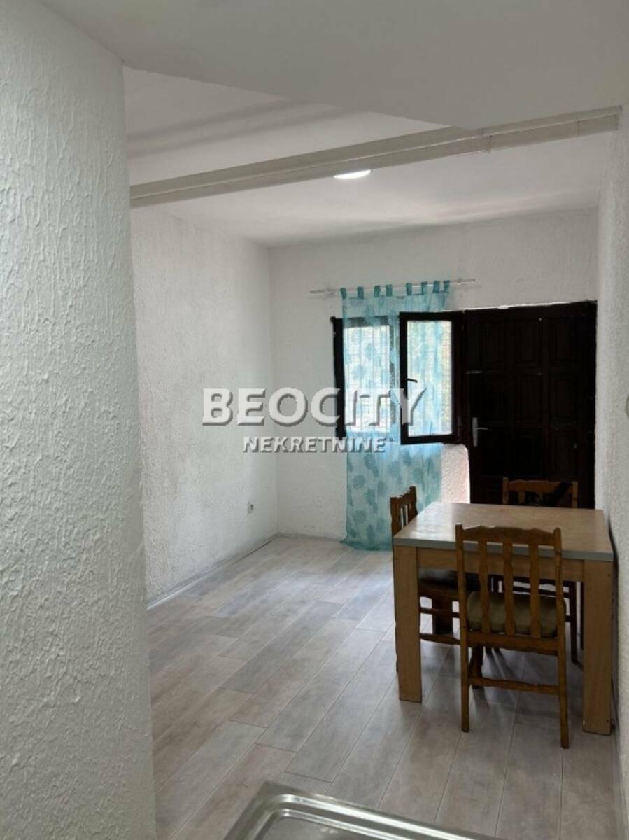 Palilula, Borča 3, Bele Bartoka, 0.5, 20m2, 36000EUR