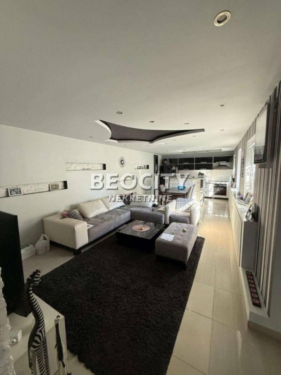 Novi Sad, Salajka, Plitvička , 3.0, 130m2, 390000EUR