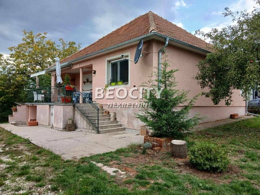Mladenovac, Koraćica, , 3.0, 122m2, 109900EUR
