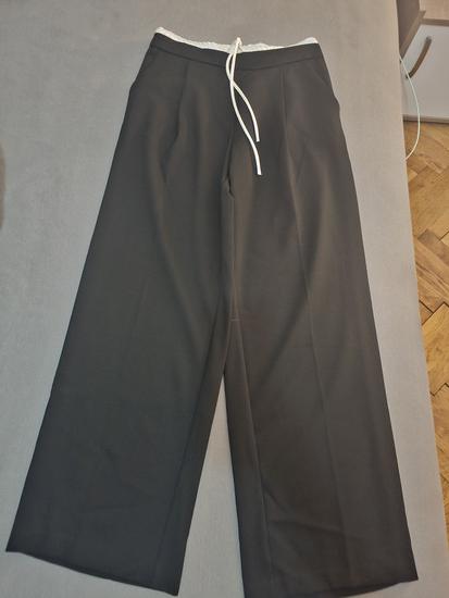 Zara viralne pantalone