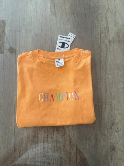 Champion original nova sa etiketom