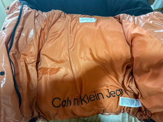 Calvin Klein jakna nova