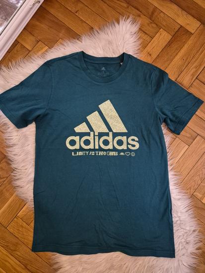 Original Adidas majica,kao novo