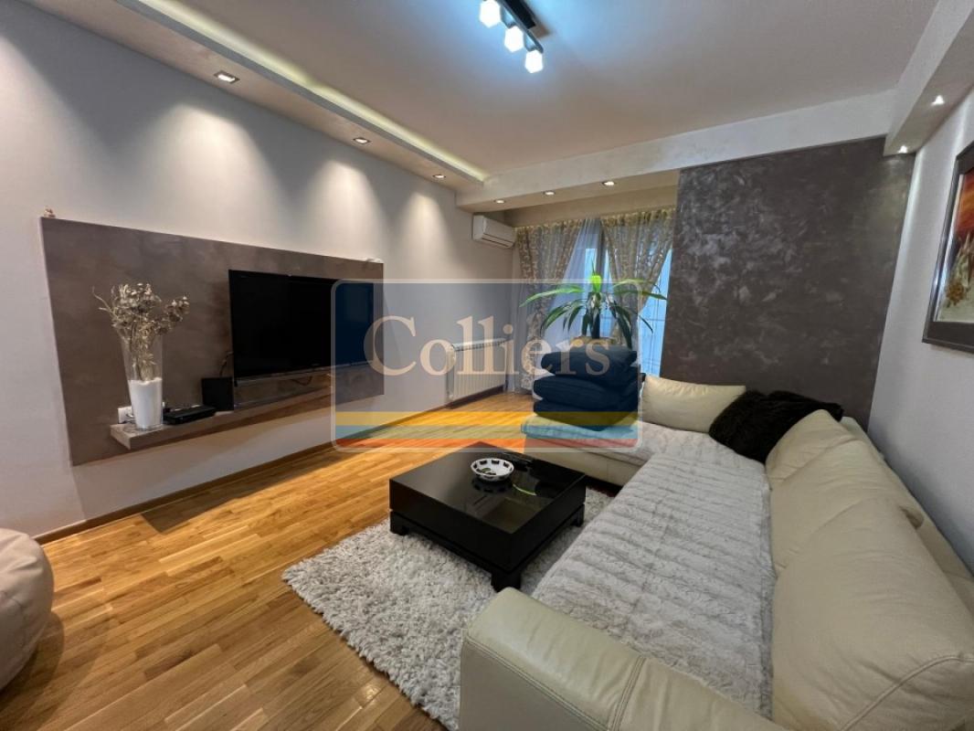 Vračar, Hram Svetog Save, Dubljanska, 3.0, 96.00m2, 1300 EUR