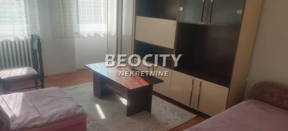 Trosoban stan, 71 m2, Novi Sad, Kralja Petra I ID: 102142