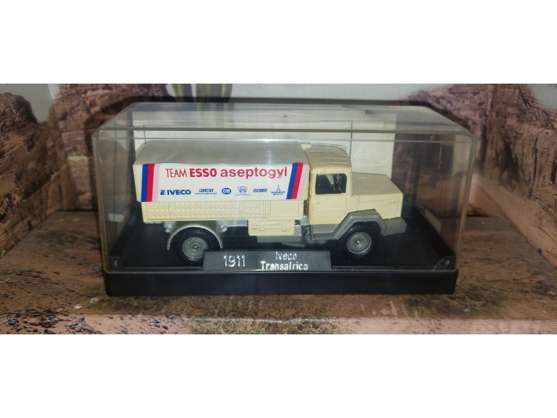 Solido 1911 Iveco TransAfrica Team Esso (1978) 1:43