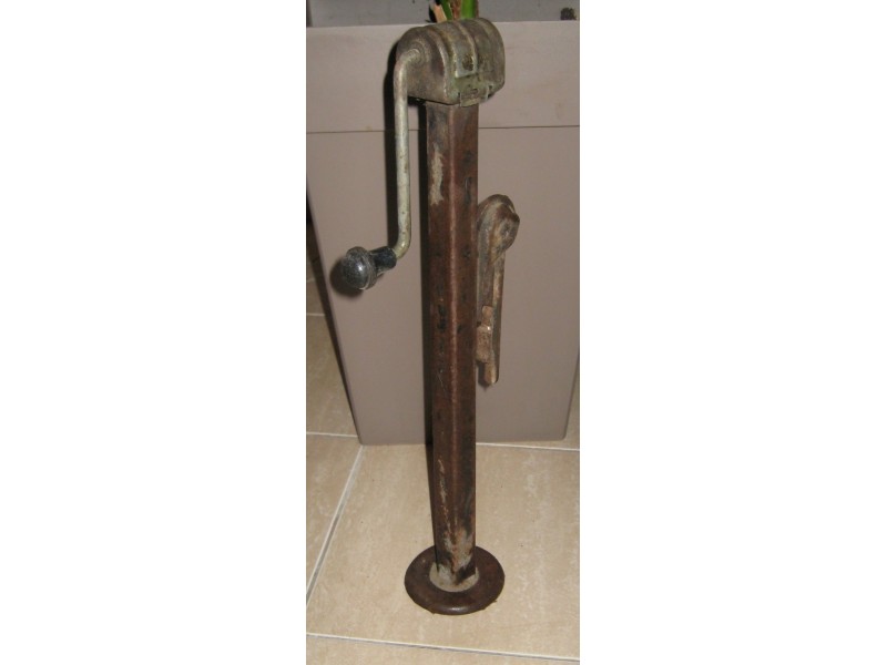 Stara auto dizalica - Tristać, Fiat, Lada