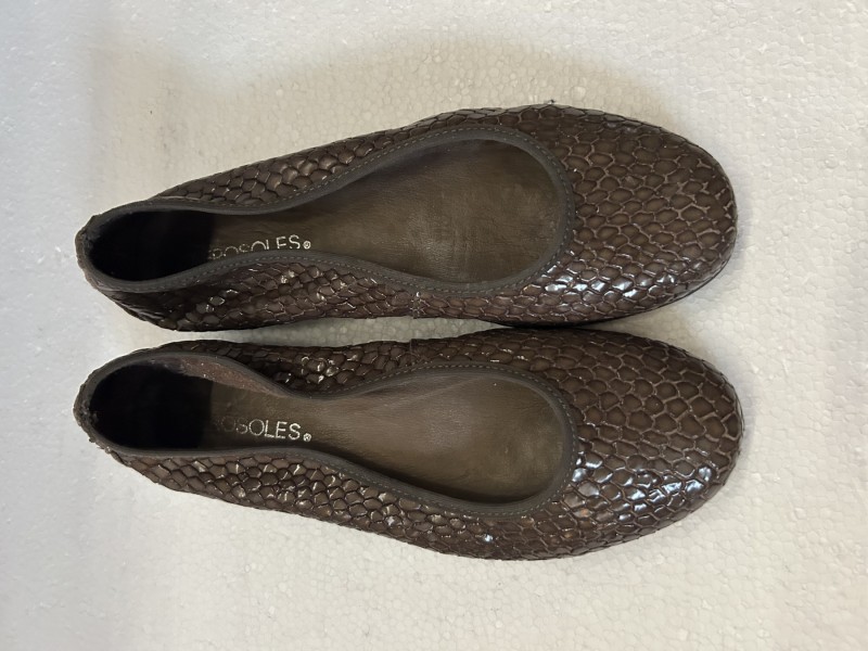 AEROSOLES baletanke