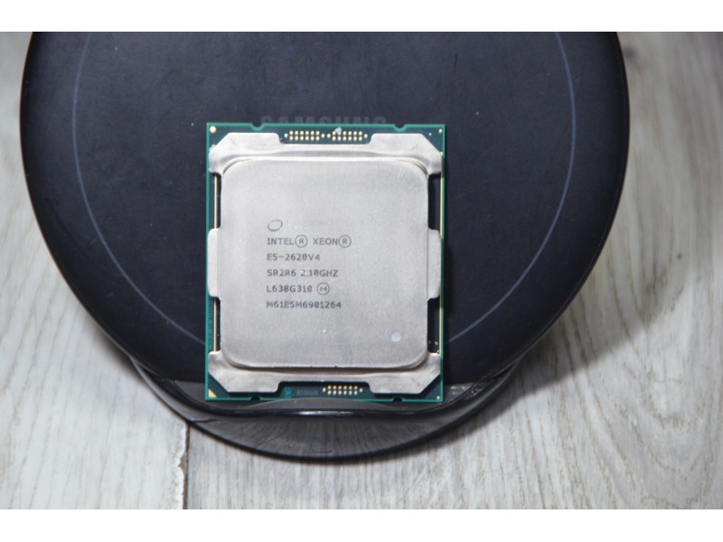 Intel Xeon E5-2620 V4