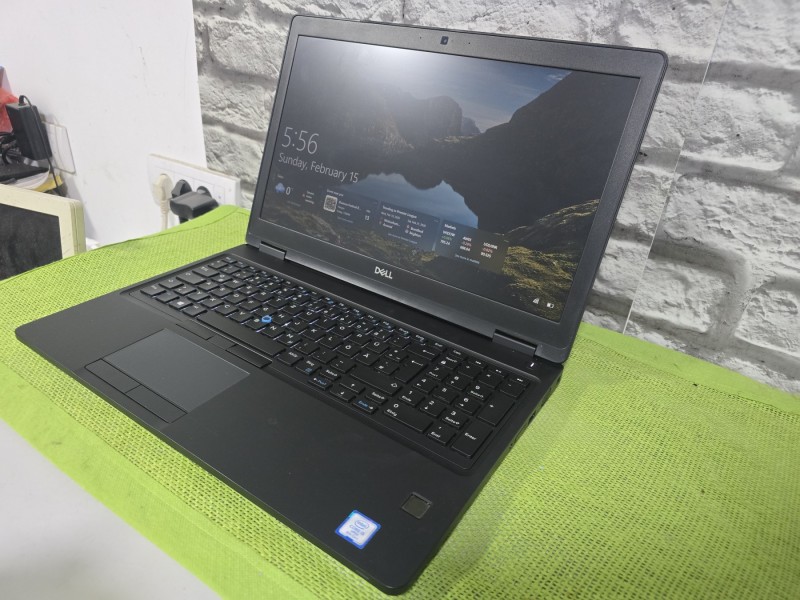 Dell Latitude 5590-i5 8350u-8GB-128SSD-15,6FHD-3H