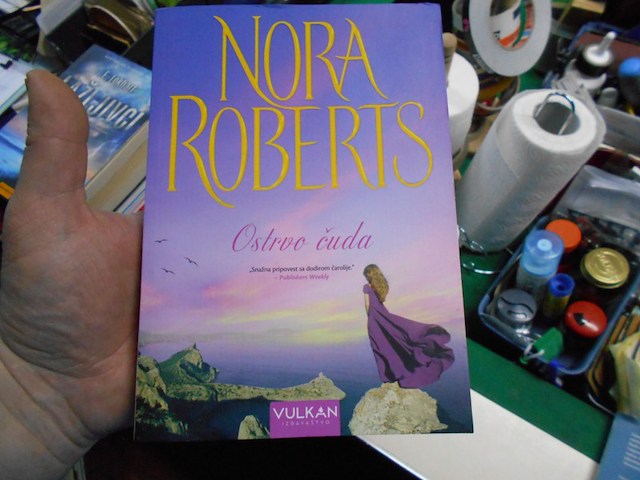 Nora Roberts - Ostrvo čuda