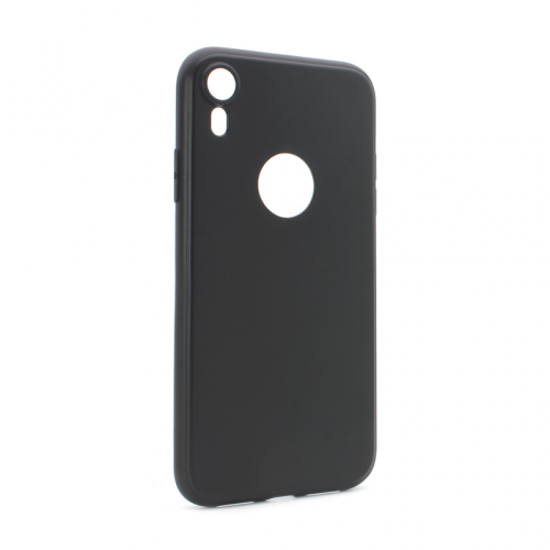 TORBICA SILIKONSKA SKIN ZA IPHONE XR MAT CRNA (SA OTVOROM ZA LOGO)