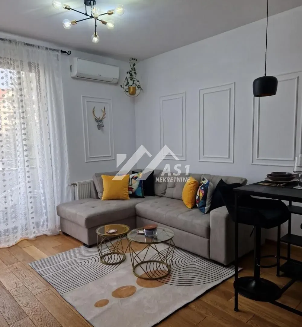 Izdavanje, jednosoban stan, 37m², Novi Sad Sve Podlokacije, Novi Sad