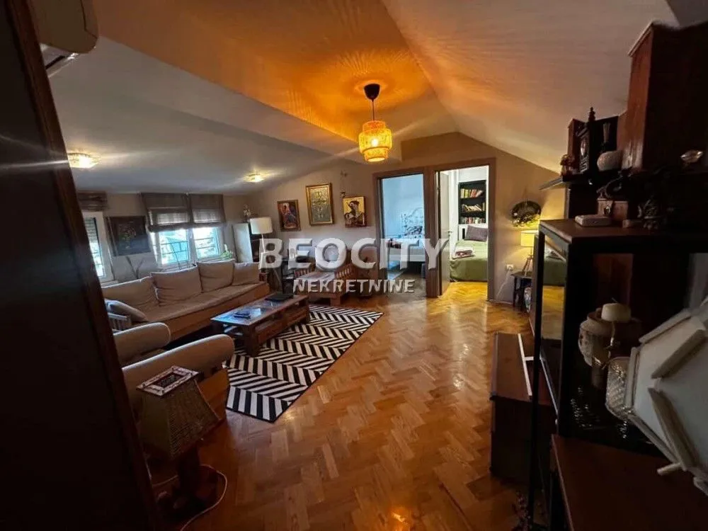 Prodaja, četvorosoban stan, 81m², Filmski Grad, Beograd