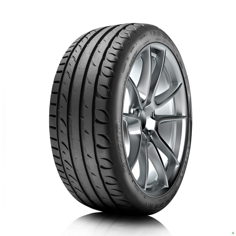 215/45R17 Taurus guma 87V ULTRA HIGH PERFORMANCE letID: EK000687783