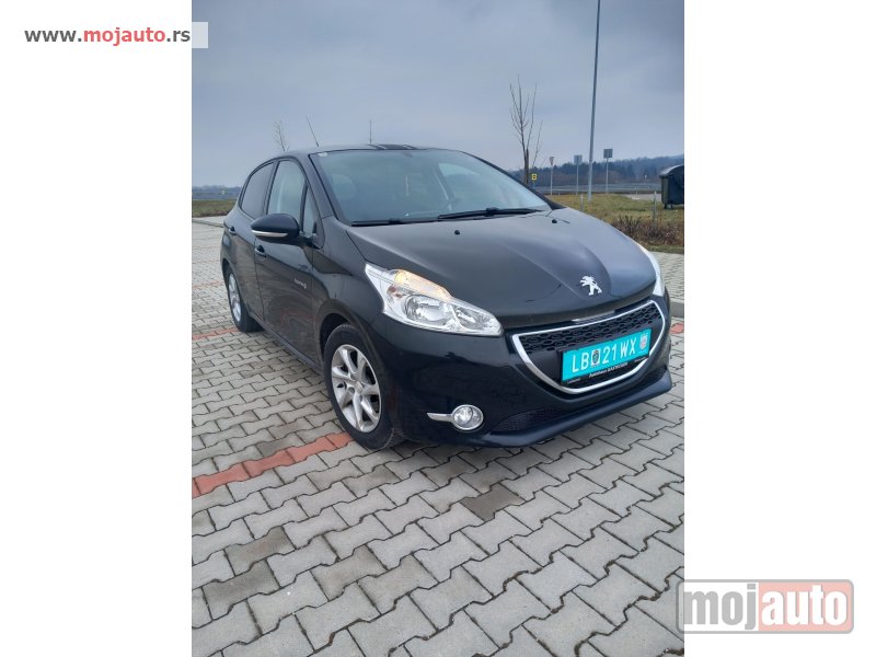 Peugeot 208 1.2