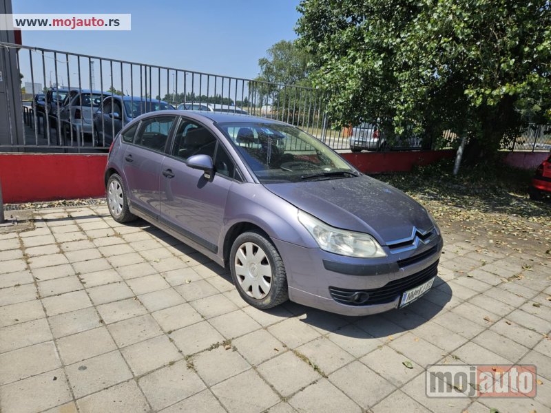 Citroen C4 stranac