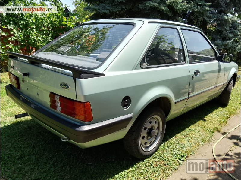 Ford Escort 1.3B