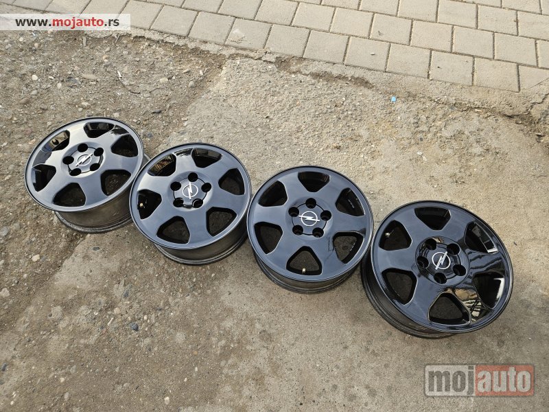 AluFelne 15Coli 5x110 Opel kao nove odlicne