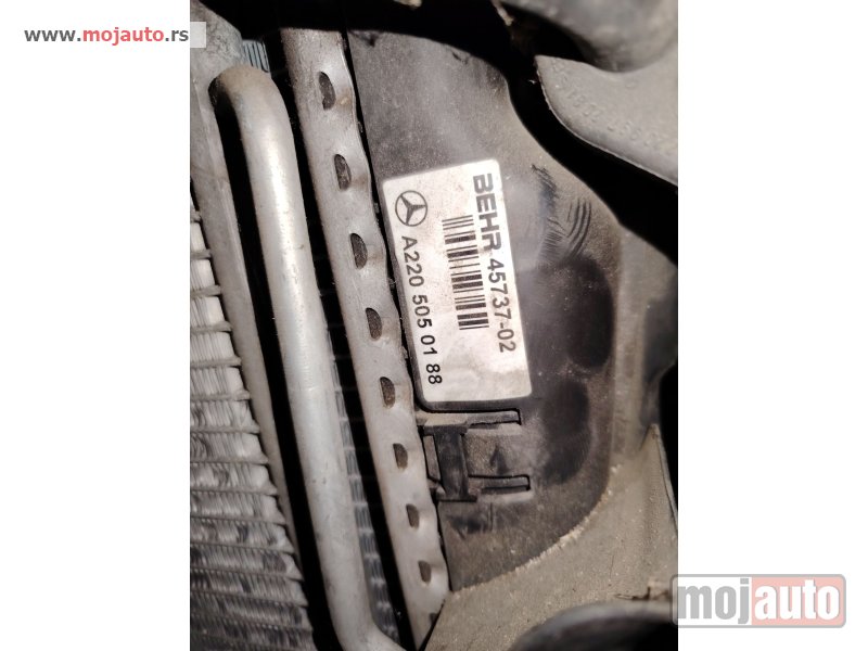 Delovi za Mercedes A 220 505 01 88