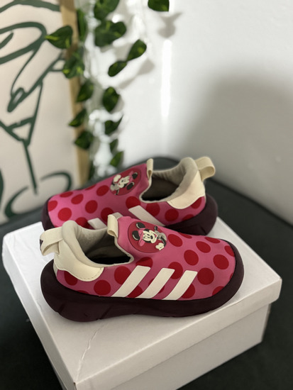 Minnie - Adidas patike za devojcice (25.5)