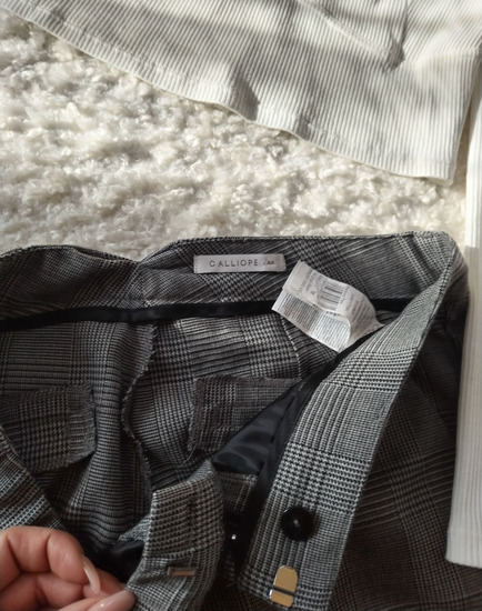   CALLIOPE sive pantalone sa kosim džepovima