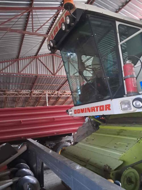 Na prodaju kombajn Claas dominator 108 sl maxi 1992 godište