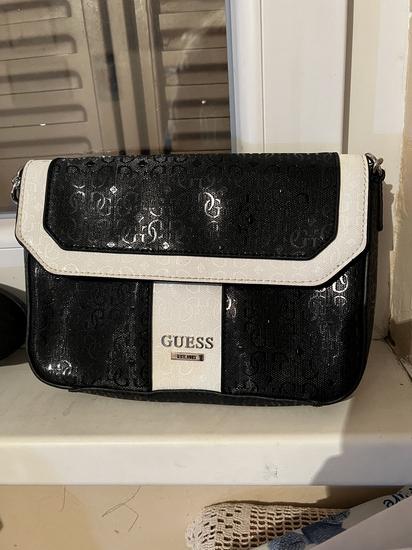 Original Guess crno bela tasna, nova AKCIJA
