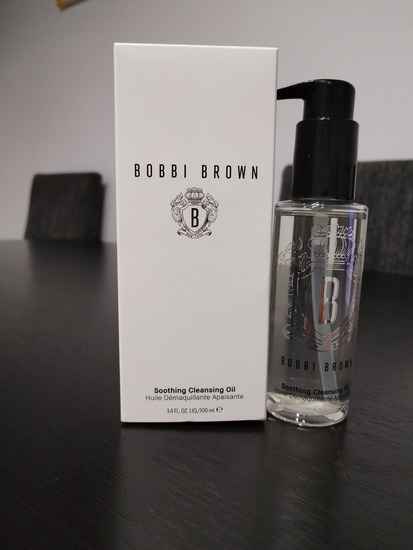 Bobbi Brown cleansing oil za skidanje šminke
