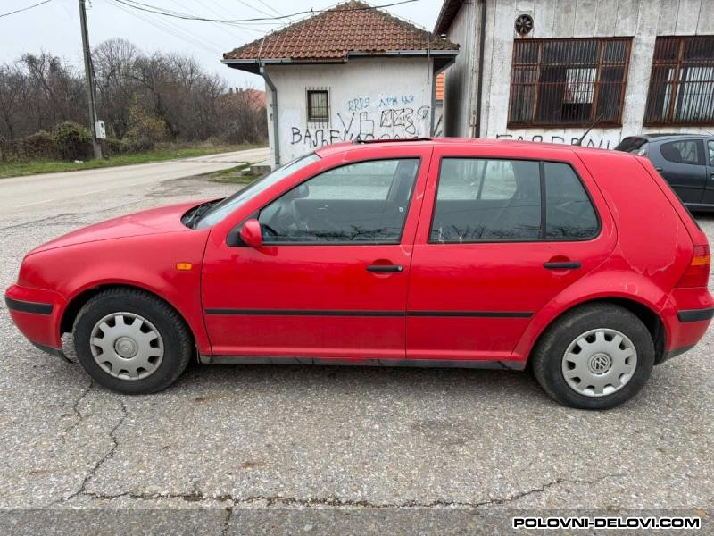 Volkswagen Golf 4 Enterijer